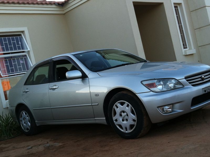 Used Toyota Altezza | 2001 Altezza for sale | 41.87.178.2 Toyota ...