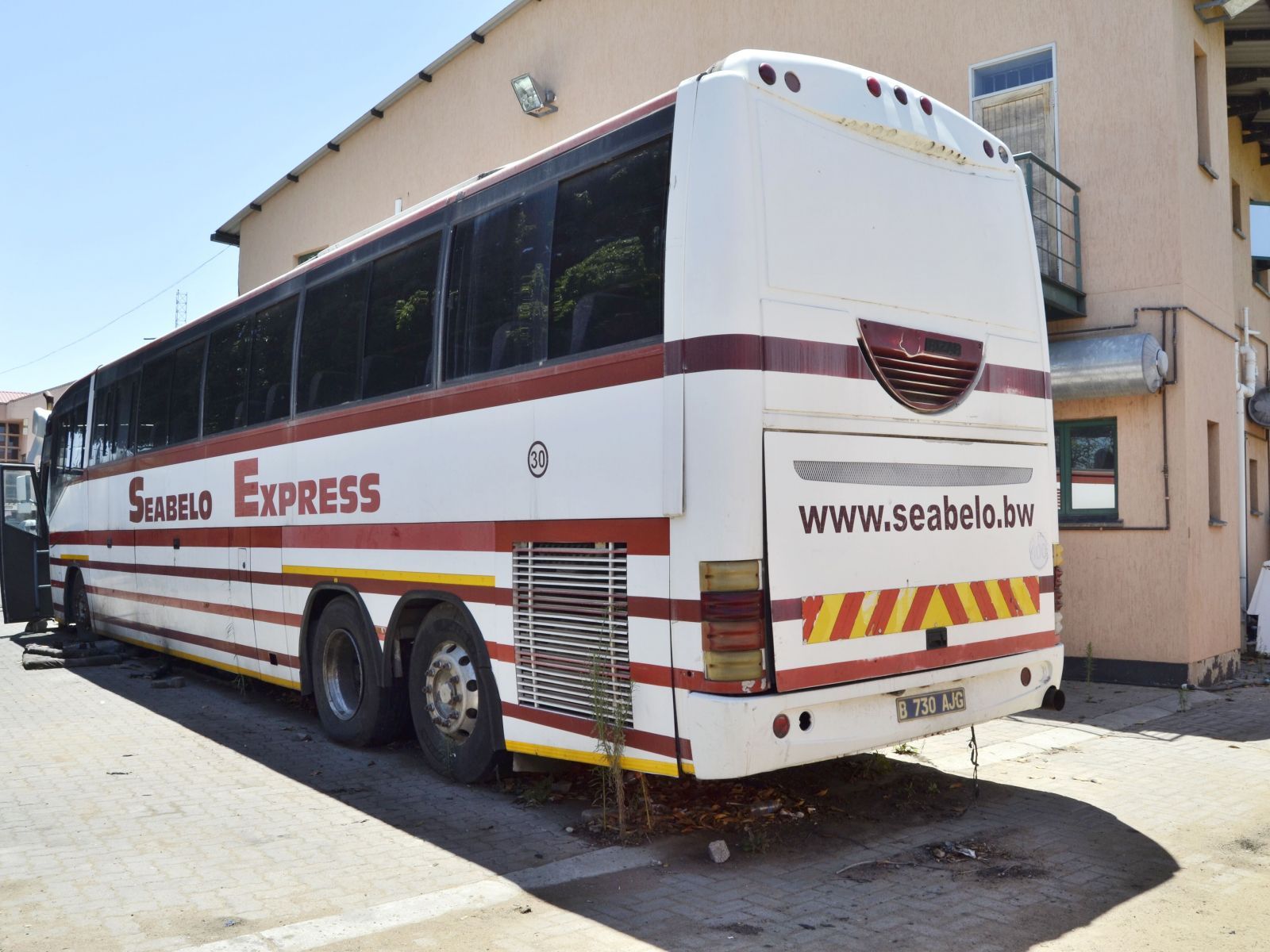 Used Volvo B10R 6X2 | 2004 B10R 6X2 for sale | Gaborone Volvo B10R 6X2 ...